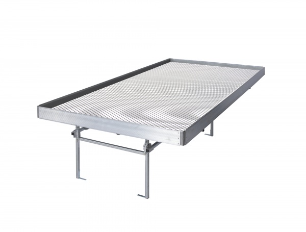 Metal Greenhouse Benches | Expanded Metal Benches | Growers' Goods